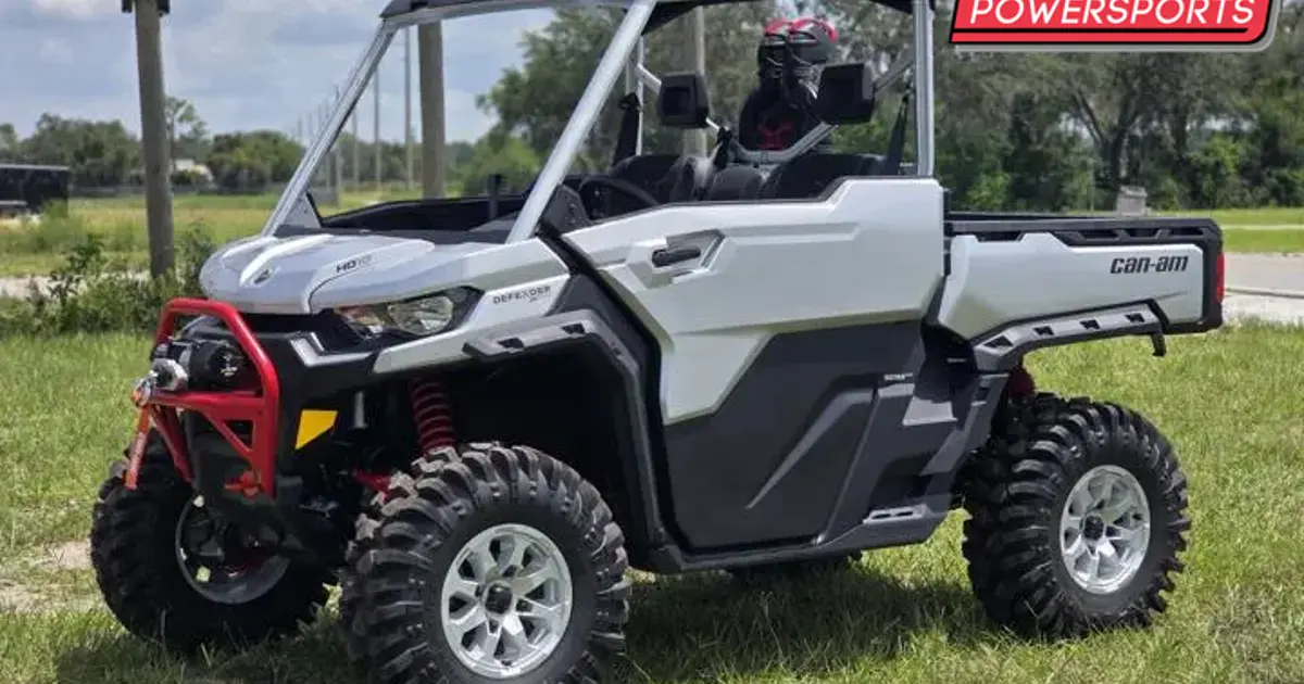 New 2025 Can-Am® Defender X Mr With Half-Doors Hd10 Hyper Silver Legion ...